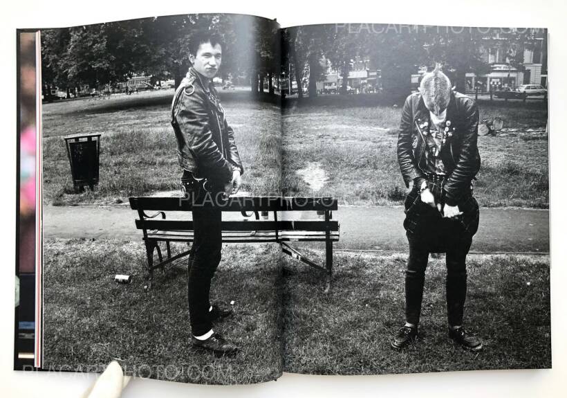 Yan Morvan: LES ANNÉES DE FER - LONDRES 1979-1981 (Signed), Serious ...