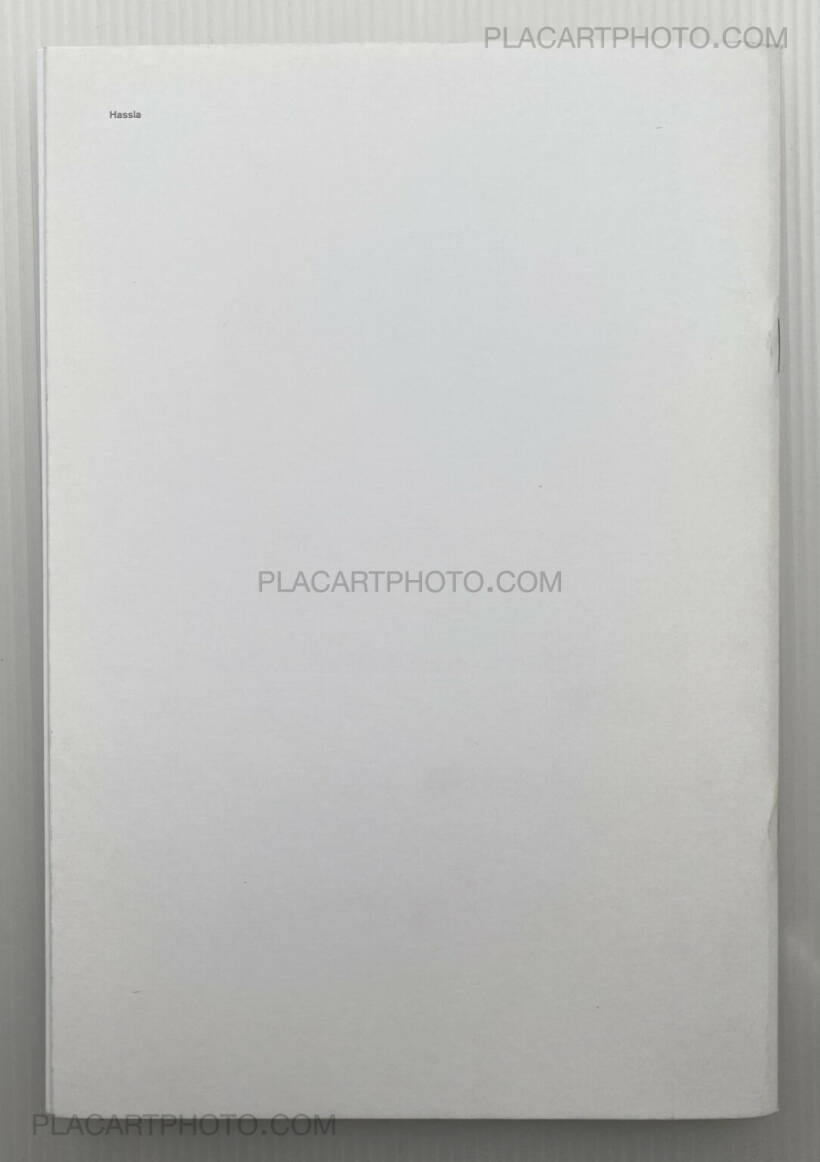 Collective: Dying Birds, Hassla Books, 2010 | Bookshop Le Plac'Art Photo