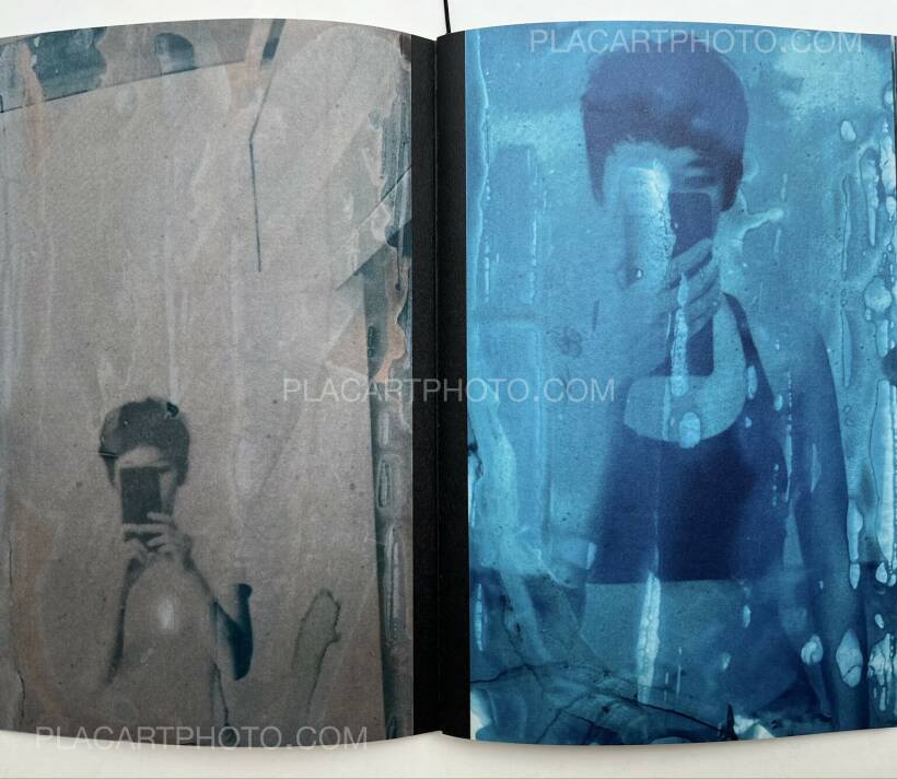 Pare Patcharapa Inchang: Touch me, 89 Books, 2022 | Bookshop Le Plac'Art Photo