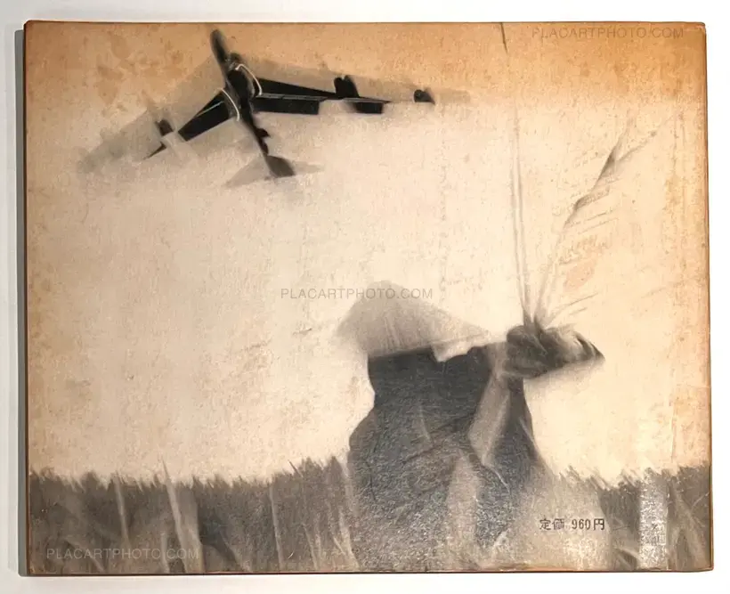 Shomei Tomatsu: Okinawa, Shaken, 1969 | Bookshop Le Plac'Art Photo