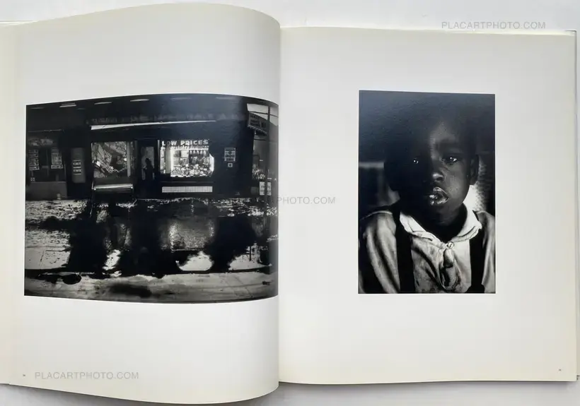 Gordon Parks : Gordon Parks A Harlem Family 1967, Steidl / The Gordon ...
