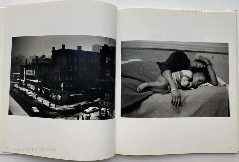 Gordon Parks : Gordon Parks A Harlem Family 1967, Steidl / The Gordon ...
