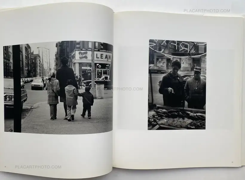 Gordon Parks : Gordon Parks A Harlem Family 1967, Steidl / The Gordon ...