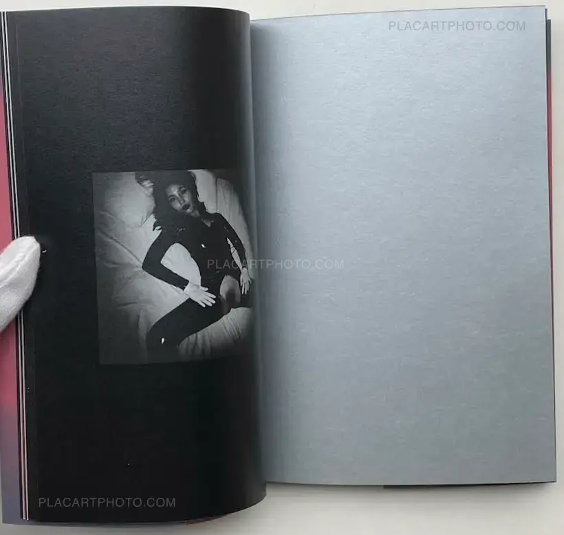 Hideka Tonomura: TOXIC, Zen Foto Gallery , 2022 | Bookshop Le Plac'Art ...