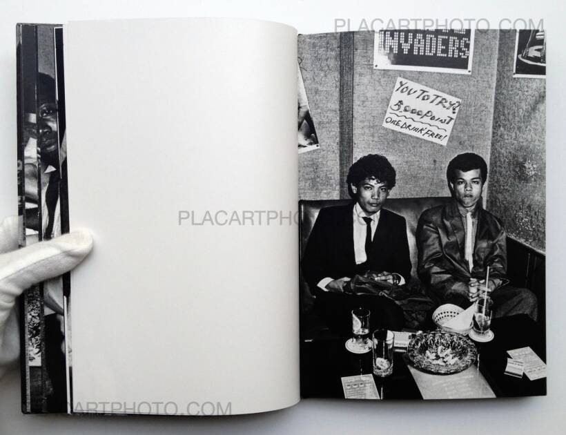 Keizo Kitajima: Modoru Okinawa, Gomma, 2015 | Bookshop Le Plac'Art Photo